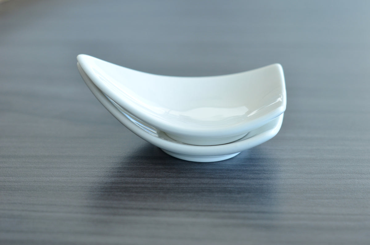 White Tie Mini Triangular Dish, 3½" (Set of six dishes) – Kitchen Baron